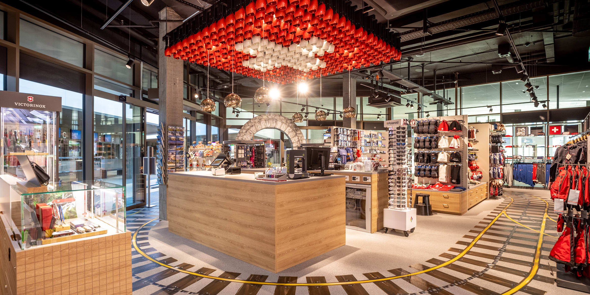 Grindelwald Terminal shops | jungfrau.ch